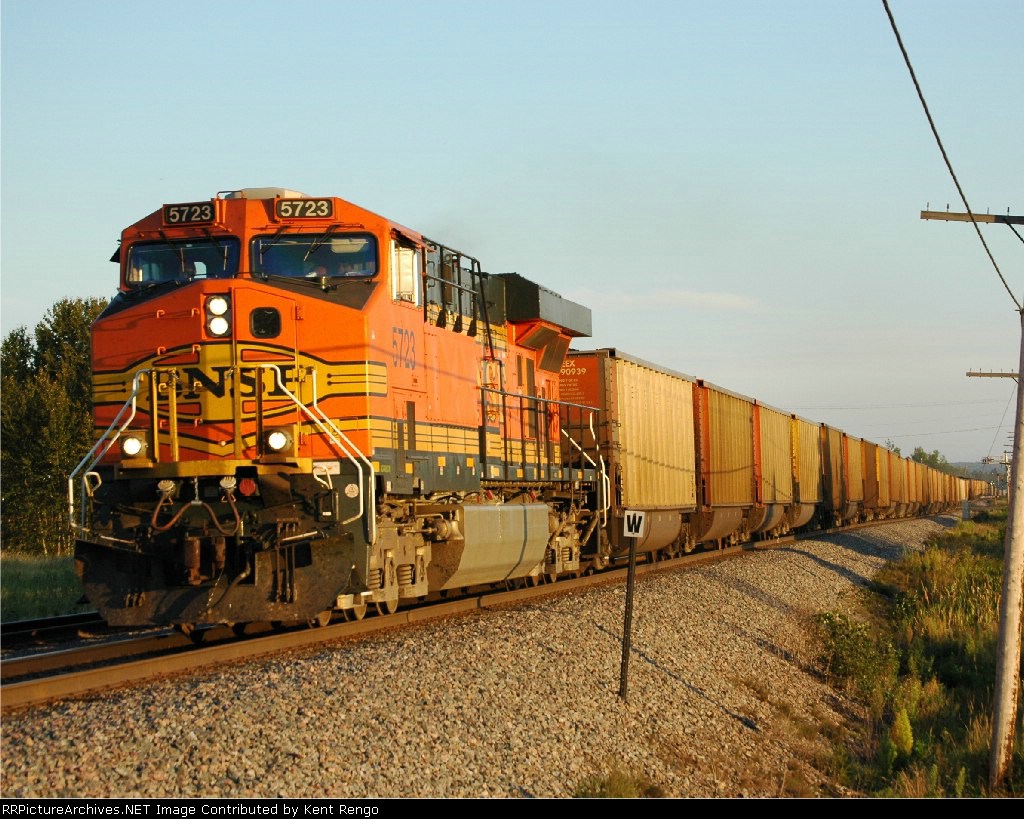 BNSF 5723